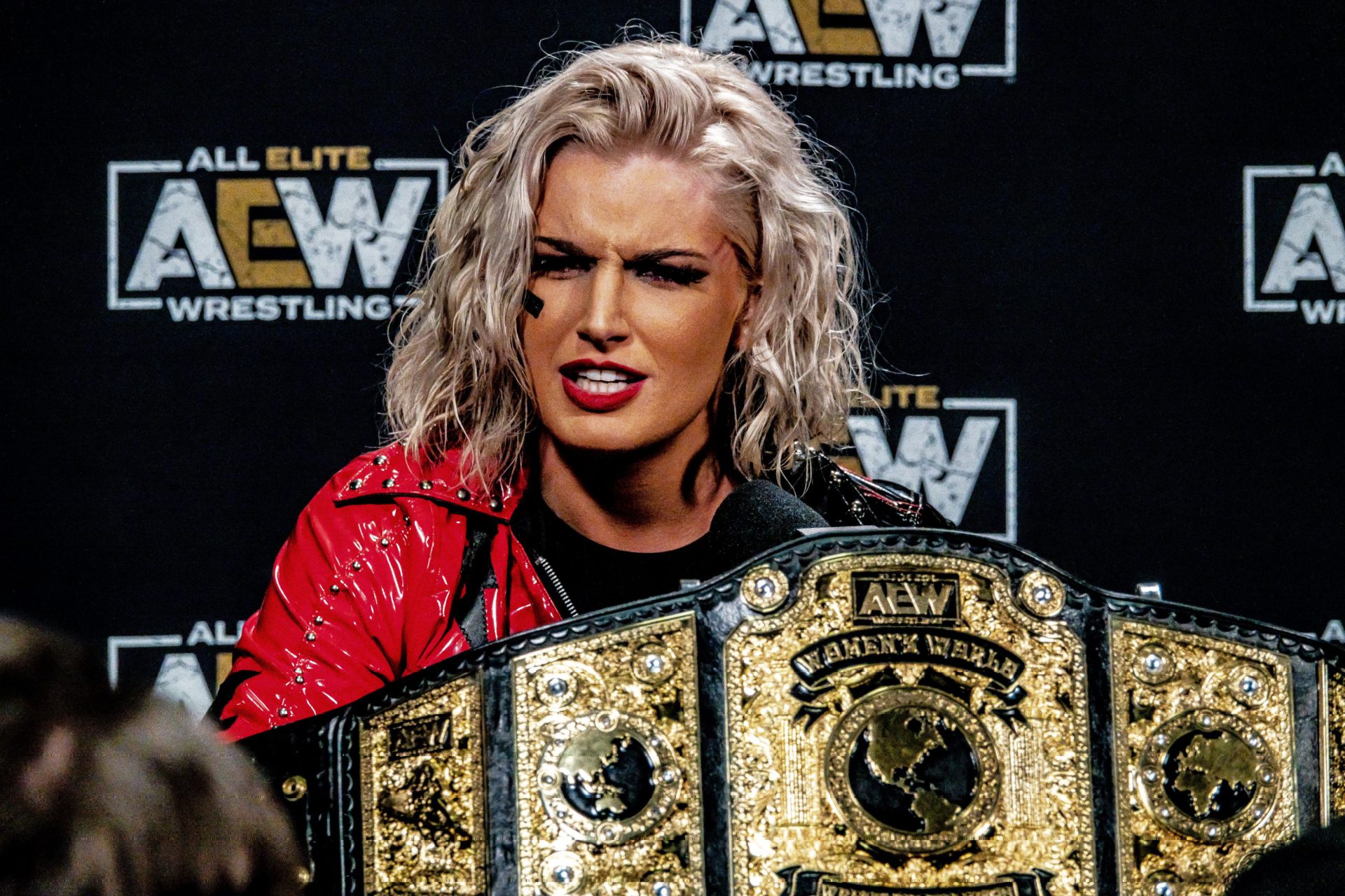 Toni Storm Talks Interim Title Win And Now Being The Locker Room Leader ...