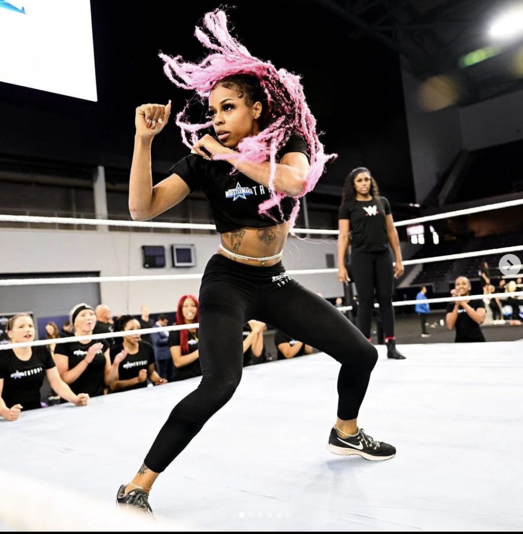 WWE Signs Track & Field Athlete Alexis Gray | Diva Dirt