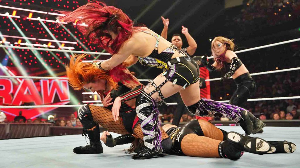 Damage Control Attacks Becky Lynch! Kiana James Makes Raw Debut - Diva Dirt