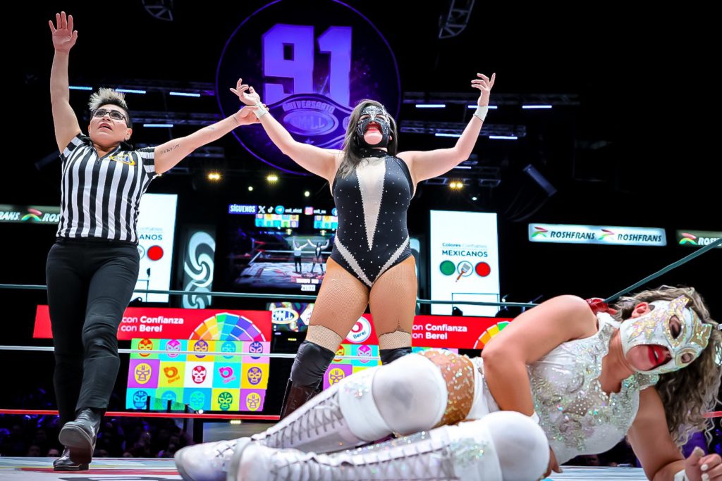 Zeuxis Victorious In Singles Competition - Diva Dirt