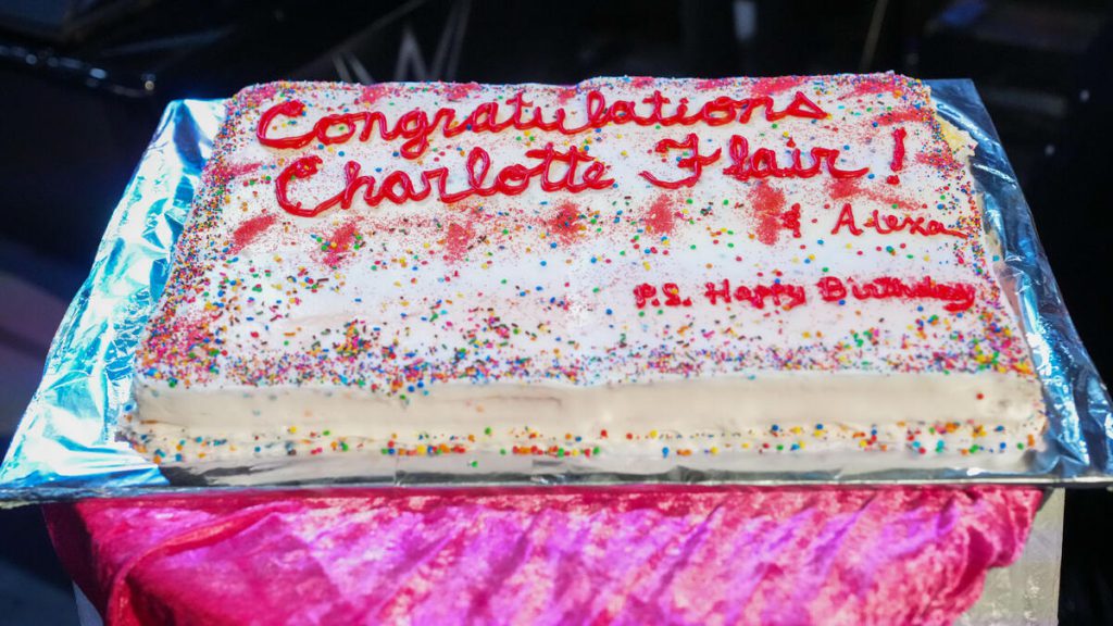 Blisster Gets A Birthday Bash; Chelsea Takes The Cake - Diva Dirt